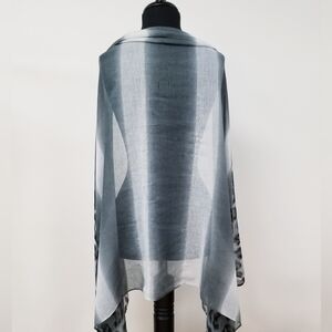 Mitchie's | Accessories | Mitchies 79 Shawl With Fox Fur | Poshmark